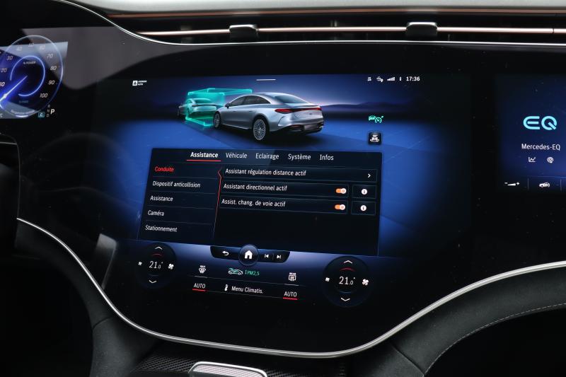 Diaporama - Le système multimédia Hyperscreen de la Mercedes-Benz EQS ...