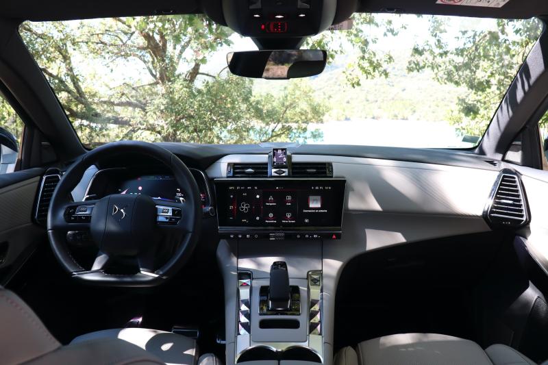 Album photo - DS 7 restylé | Toutes les photos de notre essai du SUV ...