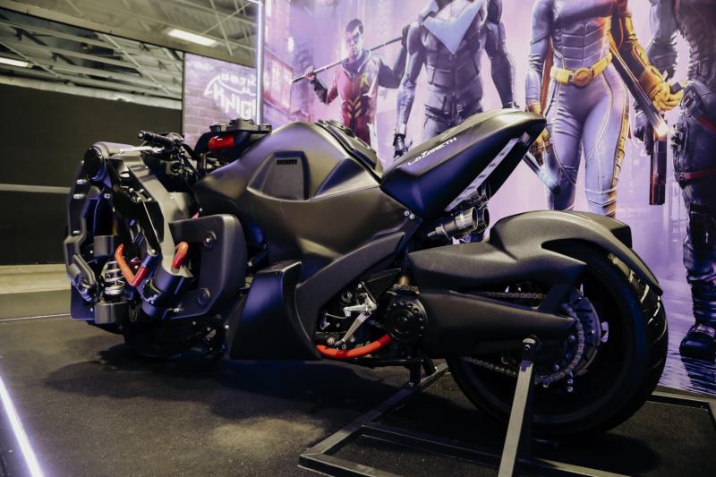 Diaporama - Lazareth Batcycle | Nos photos de la moto de Gotham Knights ...