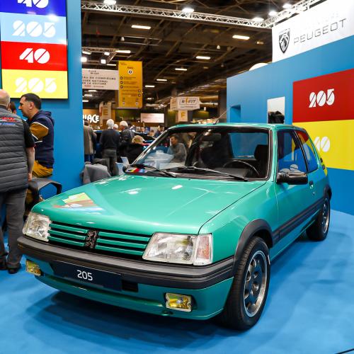 Peugeot a fêté les 40 ans de la 205 au salon Rétromobile 2023, nos ...