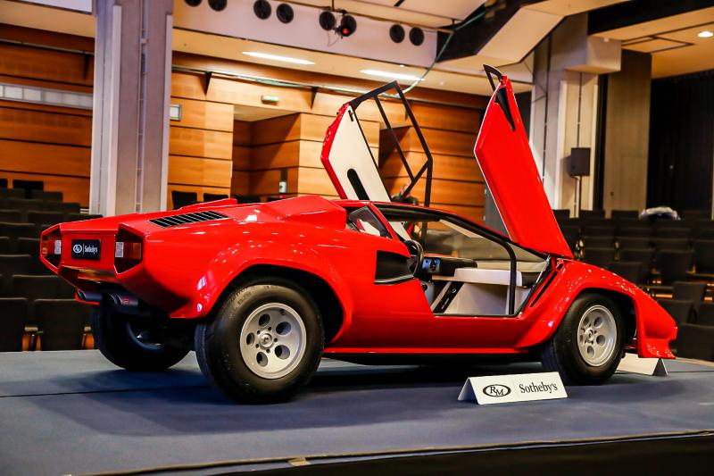 Album photo - Agostini Countach Junior | Nos photos de la Countach pour ...