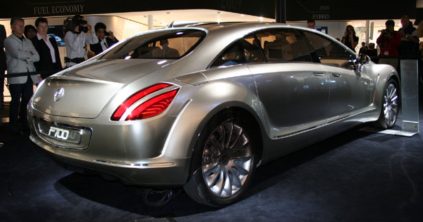 Mercedes Concept F700 : luxe et sobriété