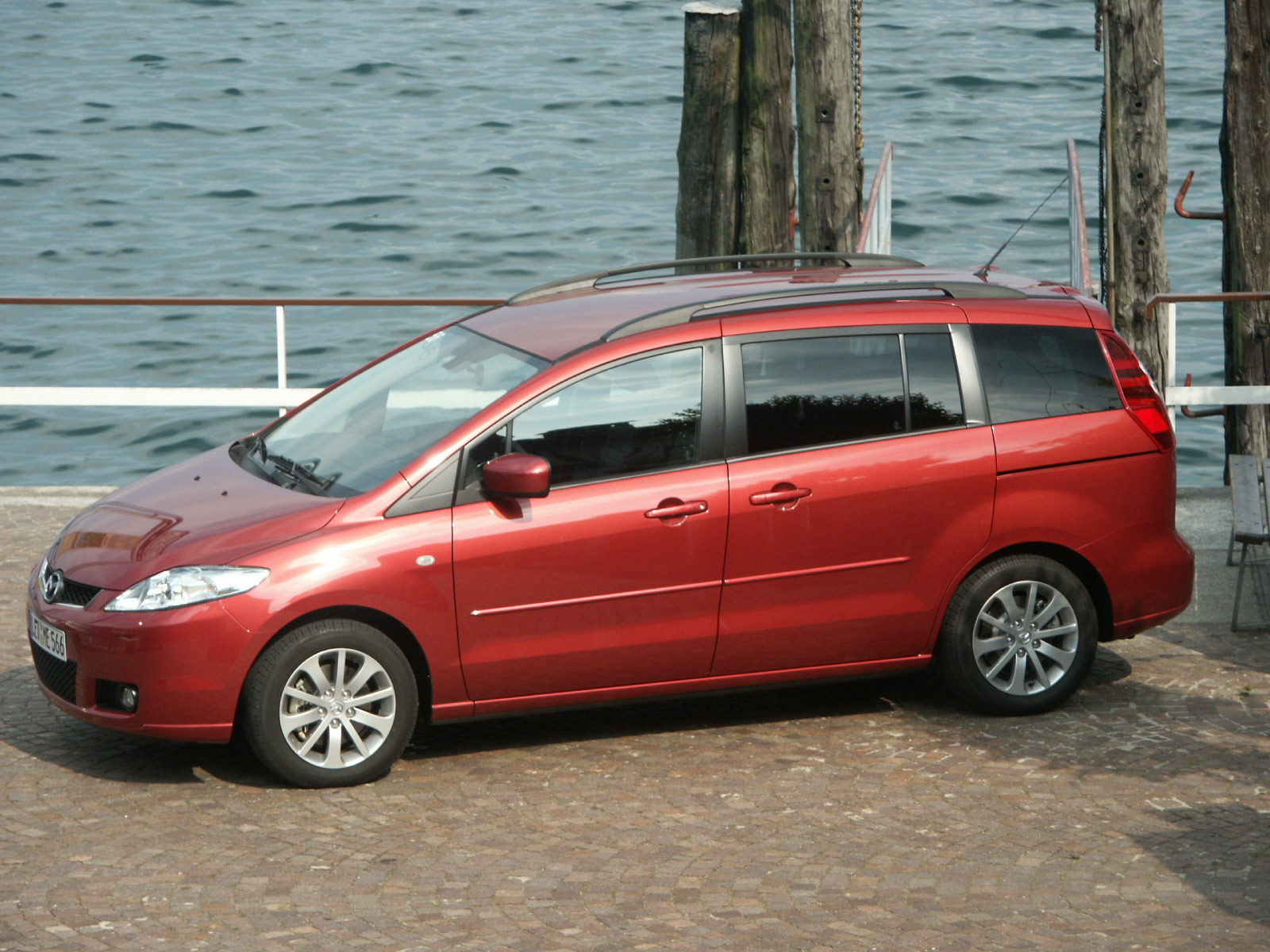 Album photo - Mazda 5 - Autonews