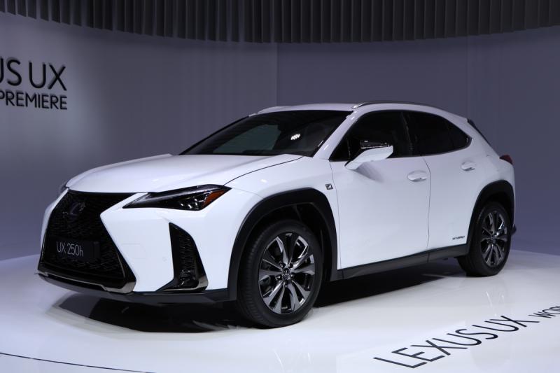 Album photo - Lexus UX | nos photos depuis le salon de Genève 2018 ...