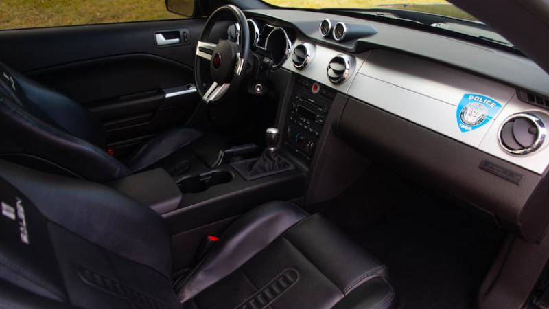 Album photo - Ford Mustang Saleen S281 Extreme “Barricade” Police | Les ...