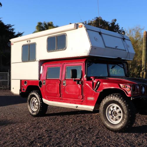 Hummer H1 : le monstre transformé en camping-car