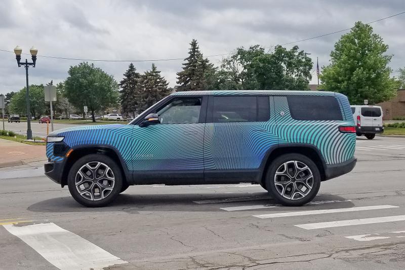 Album photo - Rivian R1S (2021) | Les photos du prototype aperçu aux ...