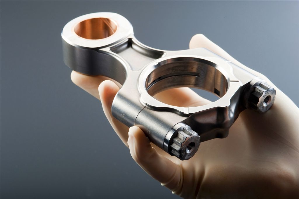 Album photo - Essai moteur MCE-5 - Autonews