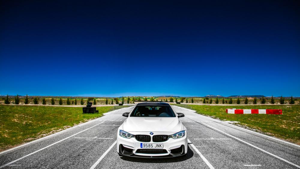 Album photo - BMW M4 Competition Sport 2016 (officiel) - Autonews